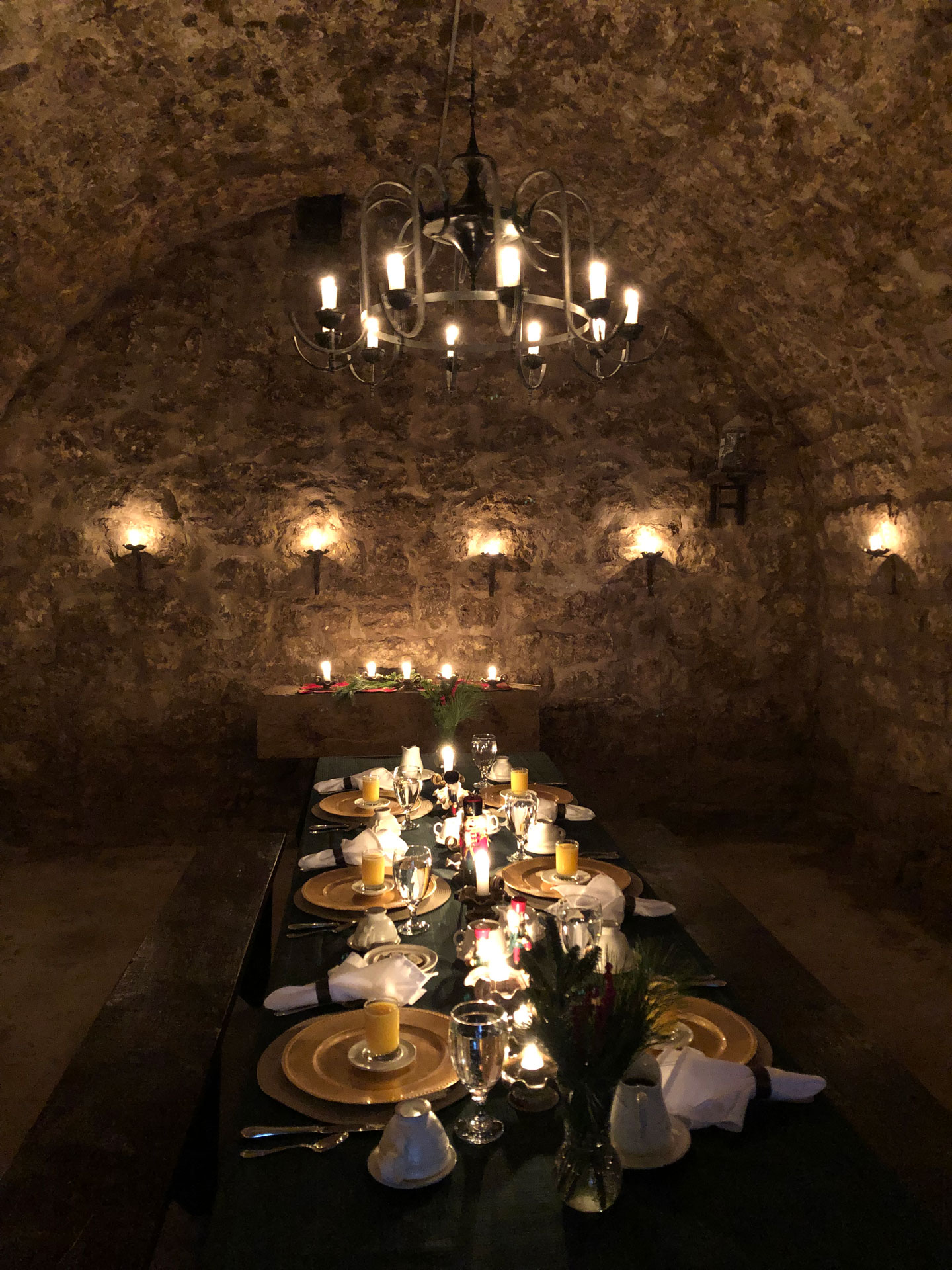 PJ’s Roost | Abe's Spring Street Guest House